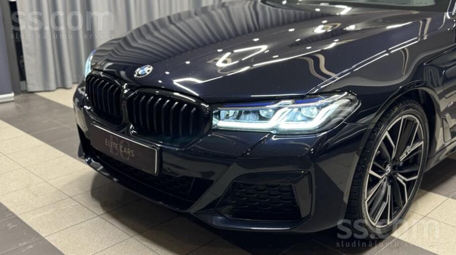 Blue BMW 530 2021 in Riga, with an engine capacity of 2.00 L and mileage of 199 thousand km for 29990 €, photo 8 on AUTOMOTO.COM.LV