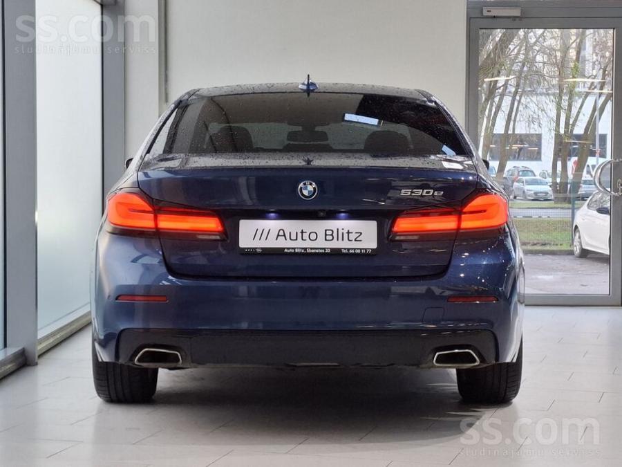 Zils BMW 530 2021 Rīga, ar dzinēja tilpumu 2.00 L un nobraukumu 122 tūkst. km par 26500 €, foto 4 vietnē AUTOMOTO.COM.LV