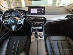 Zils BMW 530 2021 Rīga, ar dzinēja tilpumu 2.00 L un nobraukumu 122 tūkst. km par 26500 €, foto 8 vietnē AUTOMOTO.COM.LV