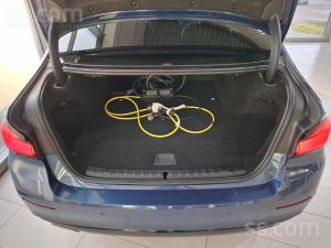 Zils BMW 530 2021 Rīga, ar dzinēja tilpumu 2.00 L un nobraukumu 122 tūkst. km par 26500 €, foto 23 vietnē AUTOMOTO.COM.LV