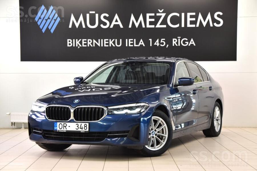 Zils BMW 530 2021 Rīga, ar dzinēja tilpumu 2.00 L un nobraukumu 124 tūkst. km par 24990 €, foto 1 vietnē AUTOMOTO.COM.LV