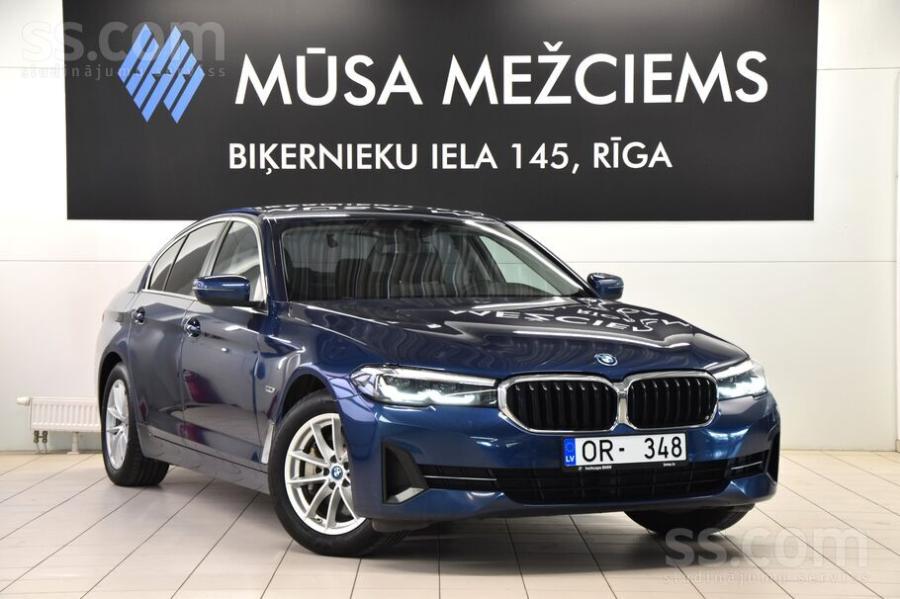 Zils BMW 530 2021 Rīga, ar dzinēja tilpumu 2.00 L un nobraukumu 124 tūkst. km par 24990 €, foto 4 vietnē AUTOMOTO.COM.LV