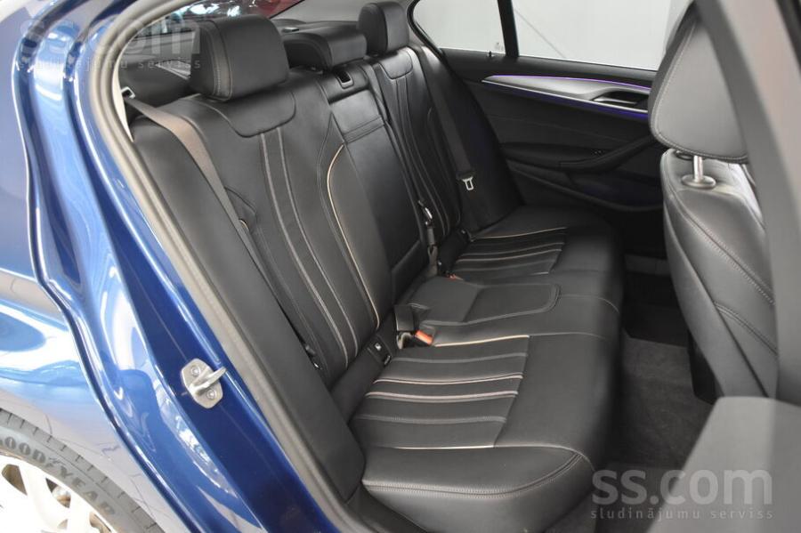Zils BMW 530 2021 Rīga, ar dzinēja tilpumu 2.00 L un nobraukumu 124 tūkst. km par 24990 €, foto 16 vietnē AUTOMOTO.COM.LV