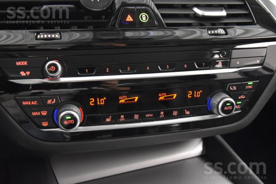 Zils BMW 530 2021 Rīga, ar dzinēja tilpumu 2.00 L un nobraukumu 124 tūkst. km par 24990 €, foto 18 vietnē AUTOMOTO.COM.LV