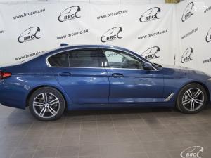 Zils BMW 530 2023 Rīga, ar dzinēja tilpumu 3.00 L un nobraukumu 34 tūkst. km par 44300 €, foto 28 vietnē AUTOMOTO.COM.LV