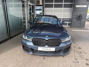Zils BMW 530 2023 Rīga, ar dzinēja tilpumu 2.00 L un nobraukumu 80 tūkst. km par 37500 €, foto 4 vietnē AUTOMOTO.COM.LV