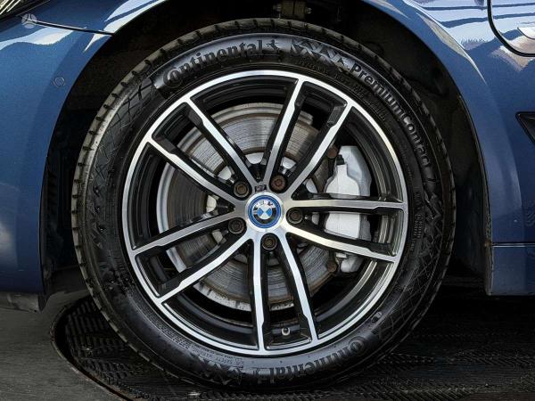 Zils BMW 530 2023 Kauņa, ar dzinēja tilpumu 2.00 L un nobraukumu 136 tūkst. km par 31990 €, foto 8 vietnē AUTOMOTO.COM.LV