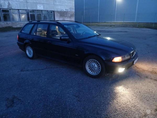 Zils BMW 530 2000 Plungė, ar dzinēja tilpumu 0.00 L un nobraukumu 403 tūkst. km par 850 €, foto 5 vietnē AUTOMOTO.COM.LV