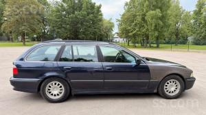 Blue BMW 530 2000 in Jurmala, with an engine capacity of 3.00 L and mileage of 423 thousand km for 1600 €, photo 4 on AUTOMOTO.COM.LV