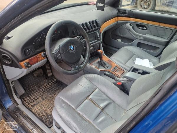 Zils BMW 530 2001 Kauņa, ar dzinēja tilpumu 2.90 L un nobraukumu 450 tūkst. km par 800 €, foto 5 vietnē AUTOMOTO.COM.LV