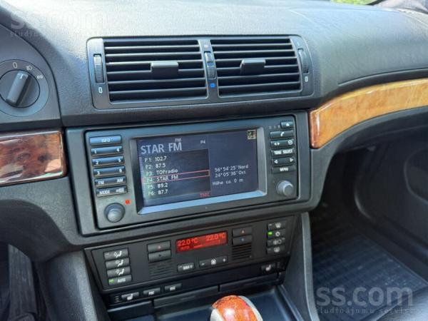 Blue BMW 530 2001 in Riga, with an engine capacity of 3.00 L and mileage of 348 thousand km for 3500 €, photo 9 on AUTOMOTO.COM.LV