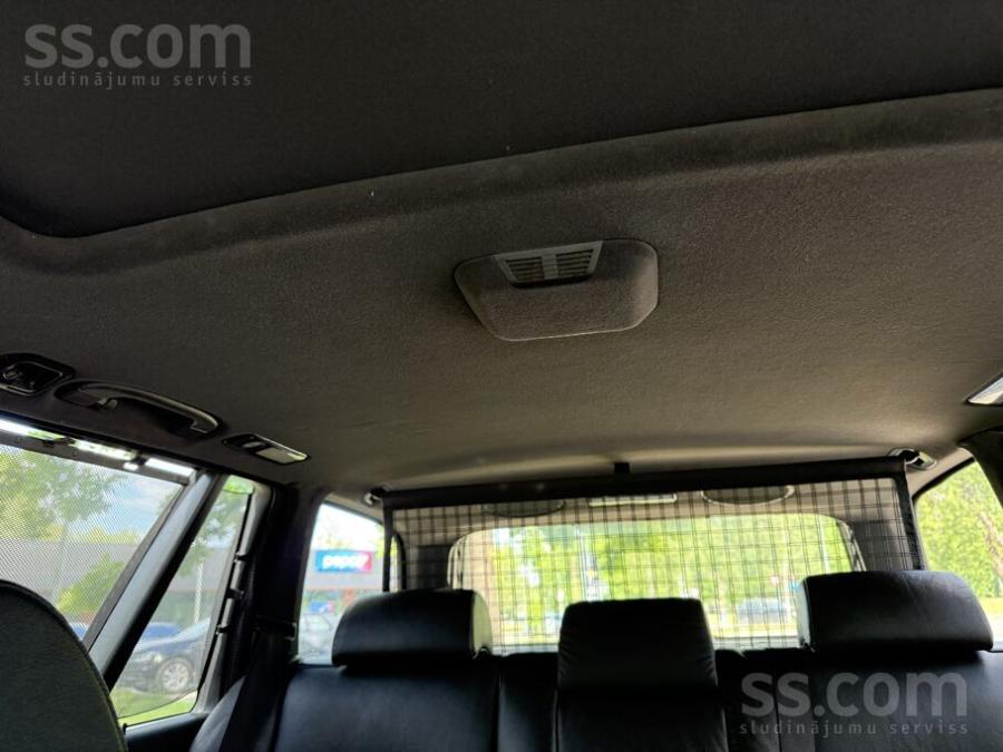 Синий БМВ 530 2001 в Рига, объемом двигателя 3.00 л и пробегом 348 тыс. км за 3500 €, фото 21 на AUTOMOTO.COM.LV