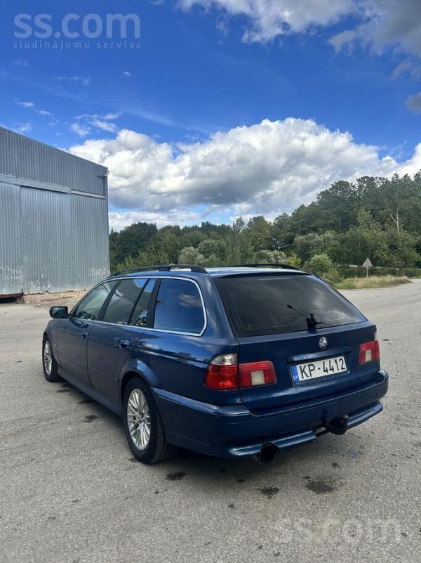 Zils BMW 530 2001 Tukums, ar dzinēja tilpumu 3.00 L un nobraukumu 478 tūkst. km par 2500 €, foto 3 vietnē AUTOMOTO.COM.LV
