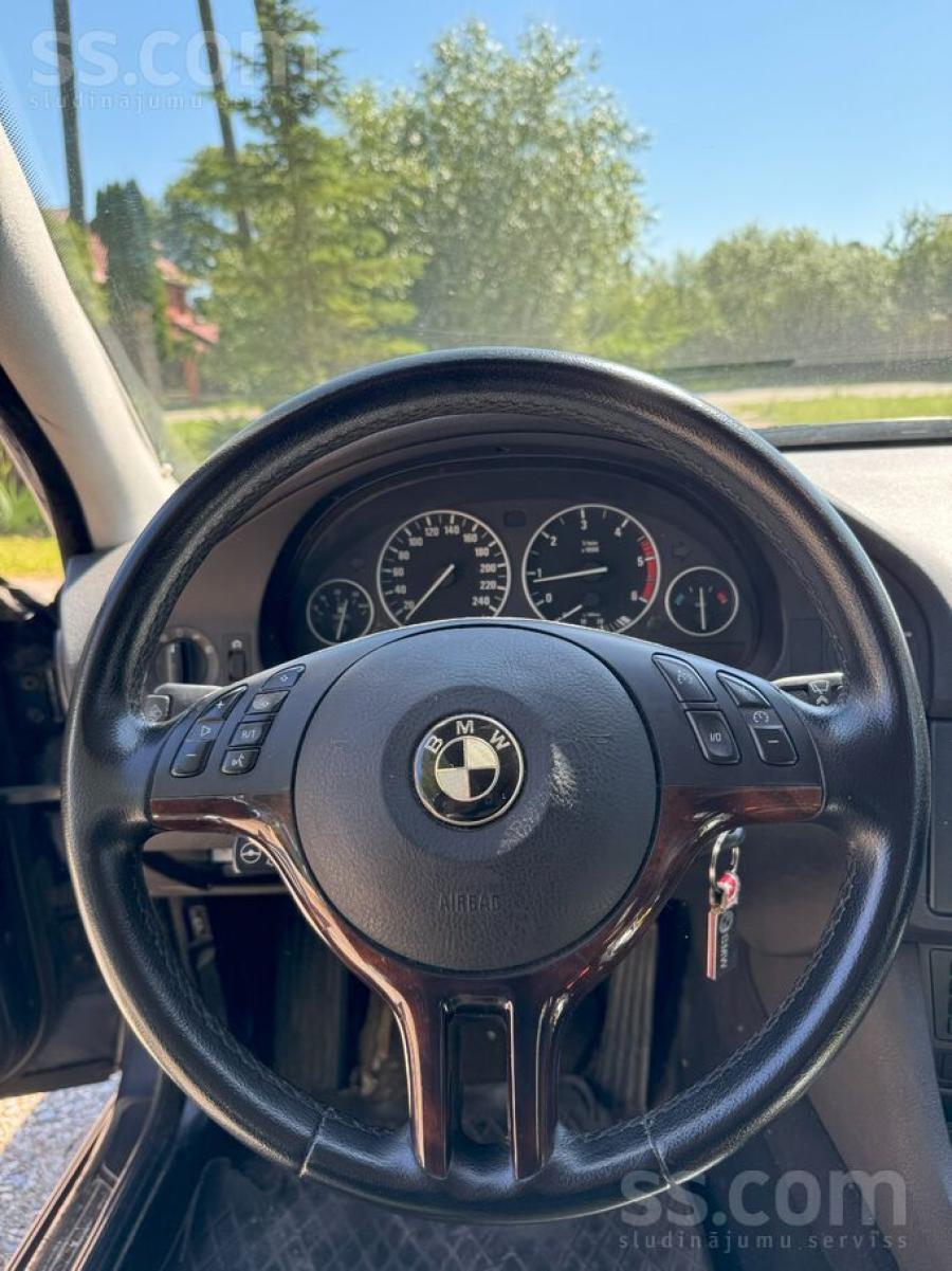 Zils BMW 530 2002 Rīga, ar dzinēja tilpumu 3.00 L un nobraukumu 373 tūkst. km par 1600 €, foto 3 vietnē AUTOMOTO.COM.LV