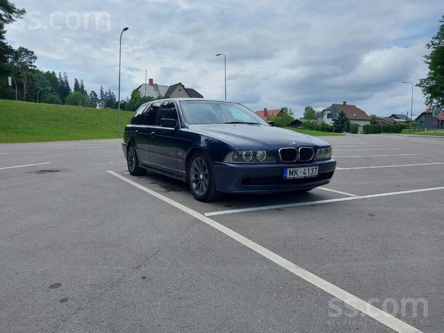 Blue BMW 530 2002 in Aluksne, with an engine capacity of 3.00 L and mileage of 0 thousand km for 1350 €, photo 2 on AUTOMOTO.COM.LV
