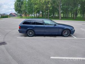Blue BMW 530 2002 in Aluksne, with an engine capacity of 3.00 L and mileage of 0 thousand km for 1350 €, photo 10 on AUTOMOTO.COM.LV