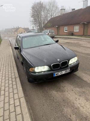 Zils BMW 530 2002 Viļņa, ar dzinēja tilpumu 2.90 L un nobraukumu 400 tūkst. km par 899 €, foto 2 vietnē AUTOMOTO.COM.LV