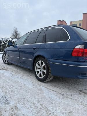 Blue BMW 530 2002 in Ludza, with an engine capacity of 3.00 L and mileage of 439 thousand km for 1500 €, photo 3 on AUTOMOTO.COM.LV