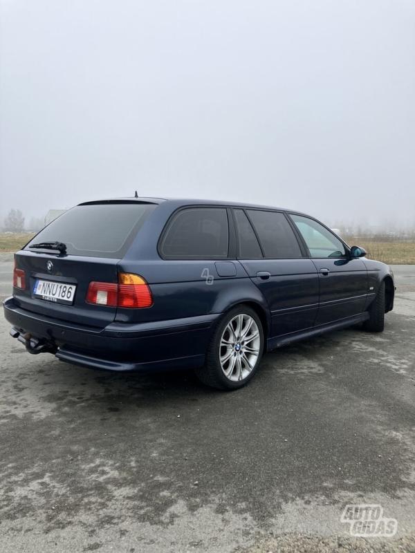 Blue BMW 530 2002 in Gargzdai, with an engine capacity of 2.90 L and mileage of 318 thousand km for 2300 €, photo 5 on AUTOMOTO.COM.LV