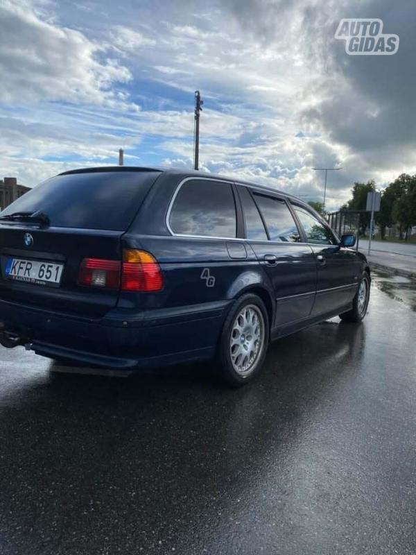 Zils BMW 530 2002 Panevēža, ar dzinēja tilpumu 2.90 L un nobraukumu 416 tūkst. km par 1800 €, foto 2 vietnē AUTOMOTO.COM.LV