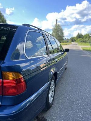 Blue BMW 530 2002 in Vilnius, with an engine capacity of 3.00 L and mileage of 405 thousand km for 1950 €, photo 5 on AUTOMOTO.COM.LV