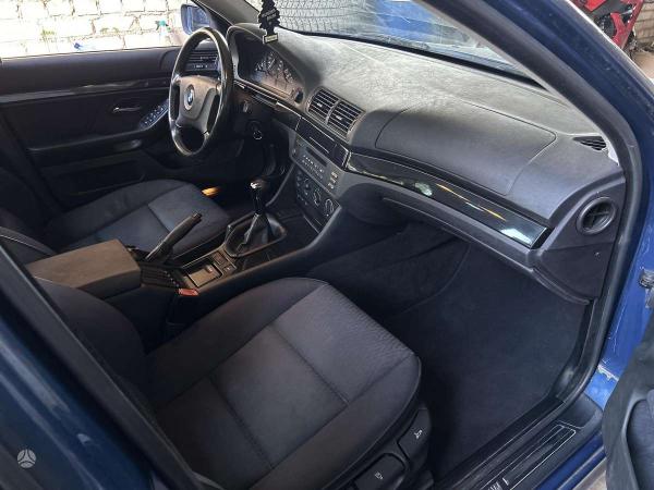 Blue BMW 530 2002 in Vilnius, with an engine capacity of 3.00 L and mileage of 405 thousand km for 1950 €, photo 10 on AUTOMOTO.COM.LV