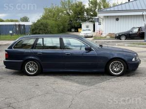 Blue BMW 530 2002 in Riga, with an engine capacity of 3.00 L and mileage of 412 thousand km for 1800 €, photo 5 on AUTOMOTO.COM.LV