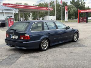 Blue BMW 530 2002 in Riga, with an engine capacity of 3.00 L and mileage of 412 thousand km for 1800 €, photo 6 on AUTOMOTO.COM.LV