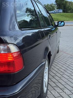 Синий БМВ 530 2002 в Резекне, объемом двигателя 3.00 л и пробегом 300 тыс. км за 3250 €, фото 12 на AUTOMOTO.COM.LV