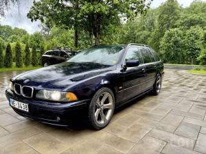 Zils BMW 530 2003 Rīga, ar dzinēja tilpumu 3.00 L un nobraukumu 0 tūkst. km par 2600 €, foto 1 vietnē AUTOMOTO.COM.LV