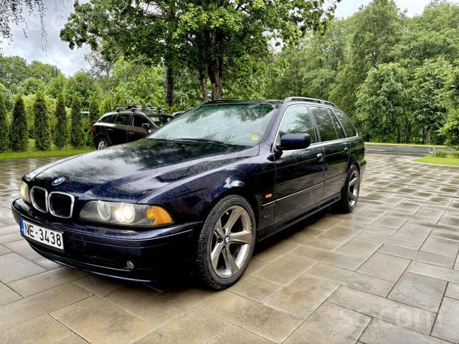 Zils BMW 530 2003 Rīga, ar dzinēja tilpumu 3.00 L un nobraukumu 0 tūkst. km par 2600 €, foto 1 vietnē AUTOMOTO.COM.LV