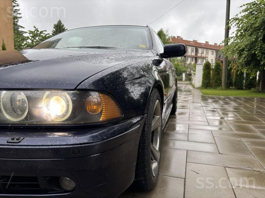 Zils BMW 530 2003 Rīga, ar dzinēja tilpumu 3.00 L un nobraukumu 0 tūkst. km par 2600 €, foto 8 vietnē AUTOMOTO.COM.LV