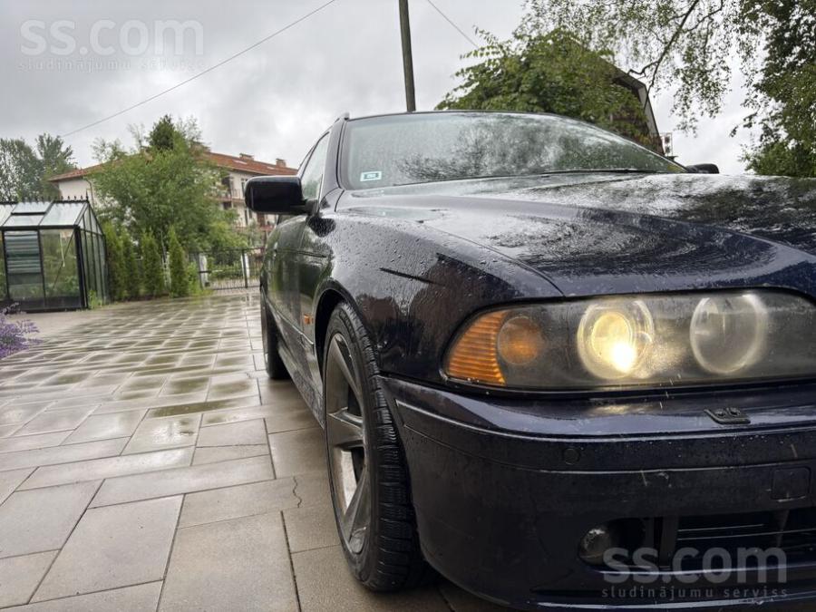 Zils BMW 530 2003 Rīga, ar dzinēja tilpumu 3.00 L un nobraukumu 0 tūkst. km par 2600 €, foto 9 vietnē AUTOMOTO.COM.LV
