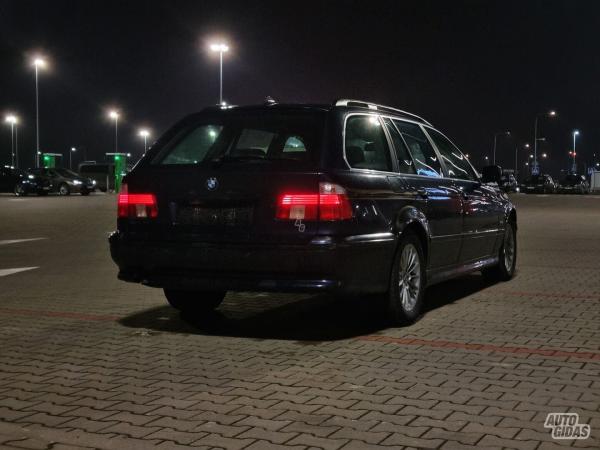Zils BMW 530 2003 Viļņa, ar dzinēja tilpumu 2.90 L un nobraukumu 450 tūkst. km par 1250 €, foto 8 vietnē AUTOMOTO.COM.LV