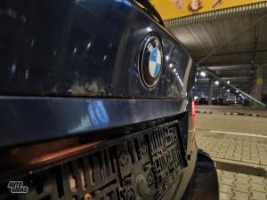 Zils BMW 530 2003 Viļņa, ar dzinēja tilpumu 2.90 L un nobraukumu 450 tūkst. km par 1250 €, foto 15 vietnē AUTOMOTO.COM.LV