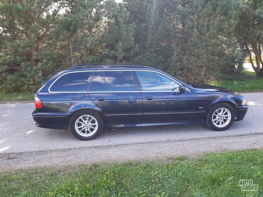 Blue BMW 530 2003 in Kaunas, with an engine capacity of 2.90 L and mileage of 300 thousand km for 1400 €, photo 10 on AUTOMOTO.COM.LV
