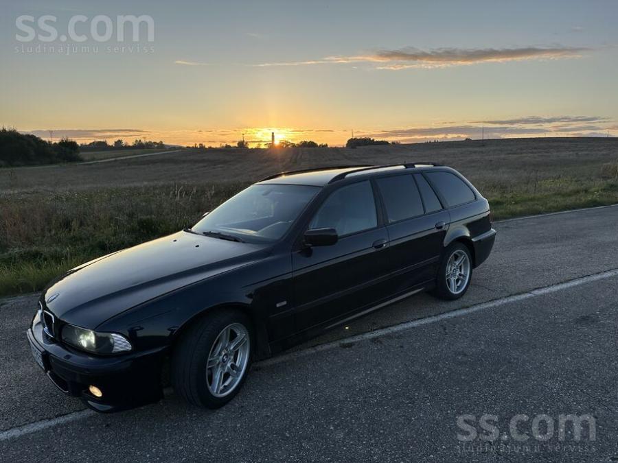 Zils BMW 530 2003 Ludza, ar dzinēja tilpumu 3.00 L un nobraukumu 371 tūkst. km par 3995 €, foto 1 vietnē AUTOMOTO.COM.LV