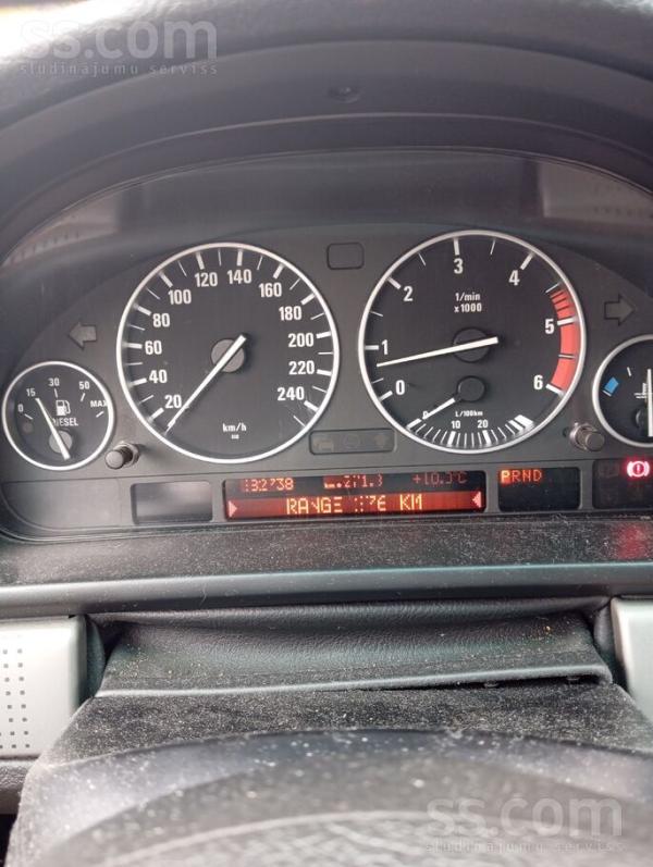 Zils BMW 530 2003 Daugavpils, ar dzinēja tilpumu 3.00 L un nobraukumu 283 tūkst. km par 1650 €, foto 10 vietnē AUTOMOTO.COM.LV