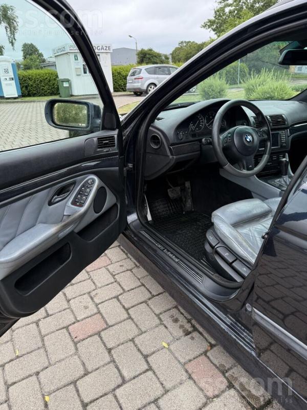 Zils BMW 530 2004 Liepāja, ar dzinēja tilpumu 3.00 L un nobraukumu 387 tūkst. km par 3100 €, foto 8 vietnē AUTOMOTO.COM.LV