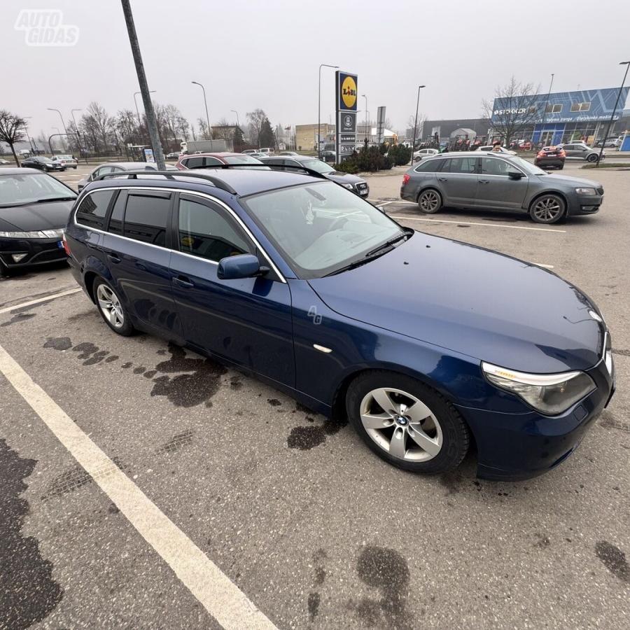 Blue BMW 530 2004 in Kaunas, with an engine capacity of 3.00 L and mileage of 370 thousand km for 2250 €, photo 7 on AUTOMOTO.COM.LV