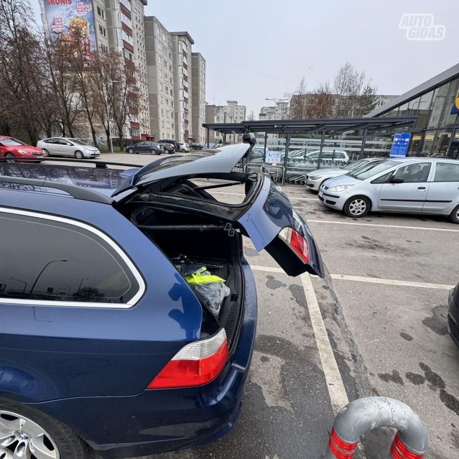 Blue BMW 530 2004 in Kaunas, with an engine capacity of 3.00 L and mileage of 370 thousand km for 2250 €, photo 9 on AUTOMOTO.COM.LV