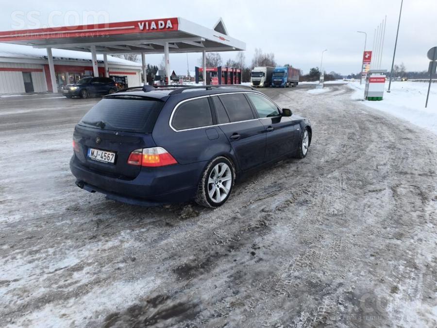 Zils BMW 530 2004 Rīga, ar dzinēja tilpumu 3.00 L un nobraukumu 432 tūkst. km par 4000 €, foto 4 vietnē AUTOMOTO.COM.LV