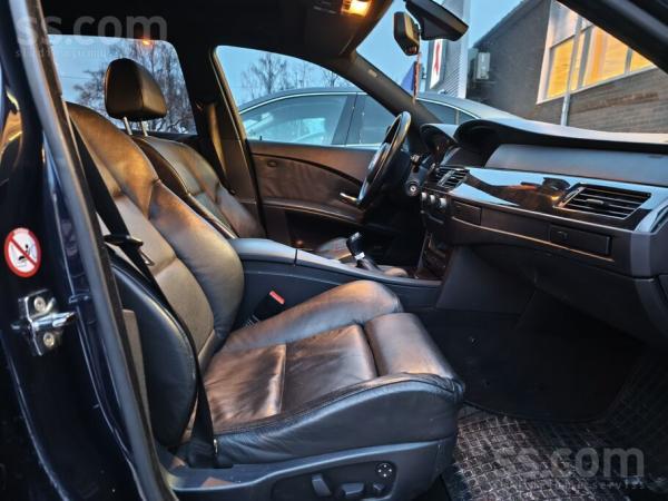 Zils BMW 530 2004 Rīga, ar dzinēja tilpumu 3.00 L un nobraukumu 435 tūkst. km par 3150 €, foto 9 vietnē AUTOMOTO.COM.LV