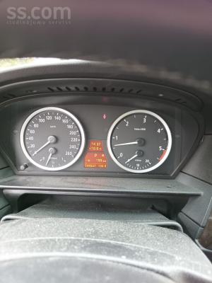 Zils BMW 530 2004 Rīga, ar dzinēja tilpumu 3.00 L un nobraukumu 0 tūkst. km par 3000 €, foto 8 vietnē AUTOMOTO.COM.LV