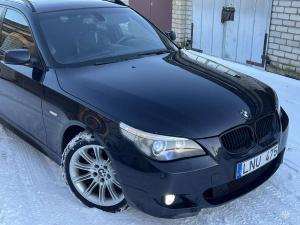 Blue BMW 530 2005 in Kaunas, with an engine capacity of 2.99 L and mileage of 386 thousand km for 3850 €, photo 4 on AUTOMOTO.COM.LV