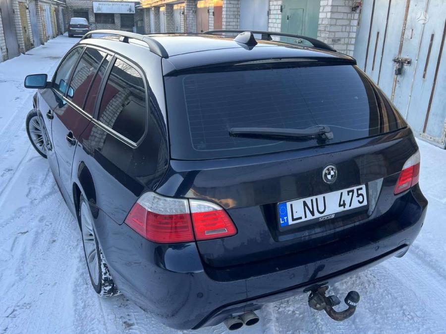 Blue BMW 530 2005 in Kaunas, with an engine capacity of 2.99 L and mileage of 386 thousand km for 3850 €, photo 18 on AUTOMOTO.COM.LV