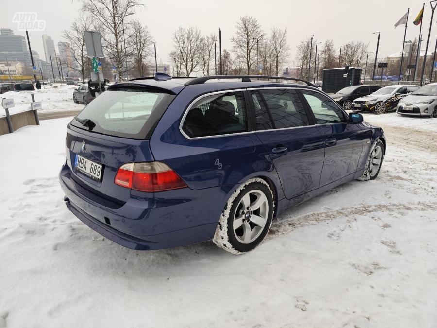 Blue BMW 530 2005 in Vilnius, with an engine capacity of 3.00 L and mileage of 385 thousand km for 2900 €, photo 13 on AUTOMOTO.COM.LV