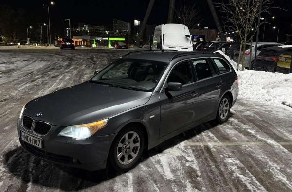 Blue BMW 530 2005 in Vilnius, with an engine capacity of 2.00 L and mileage of 381 thousand km for 1850 €, photo 4 on AUTOMOTO.COM.LV