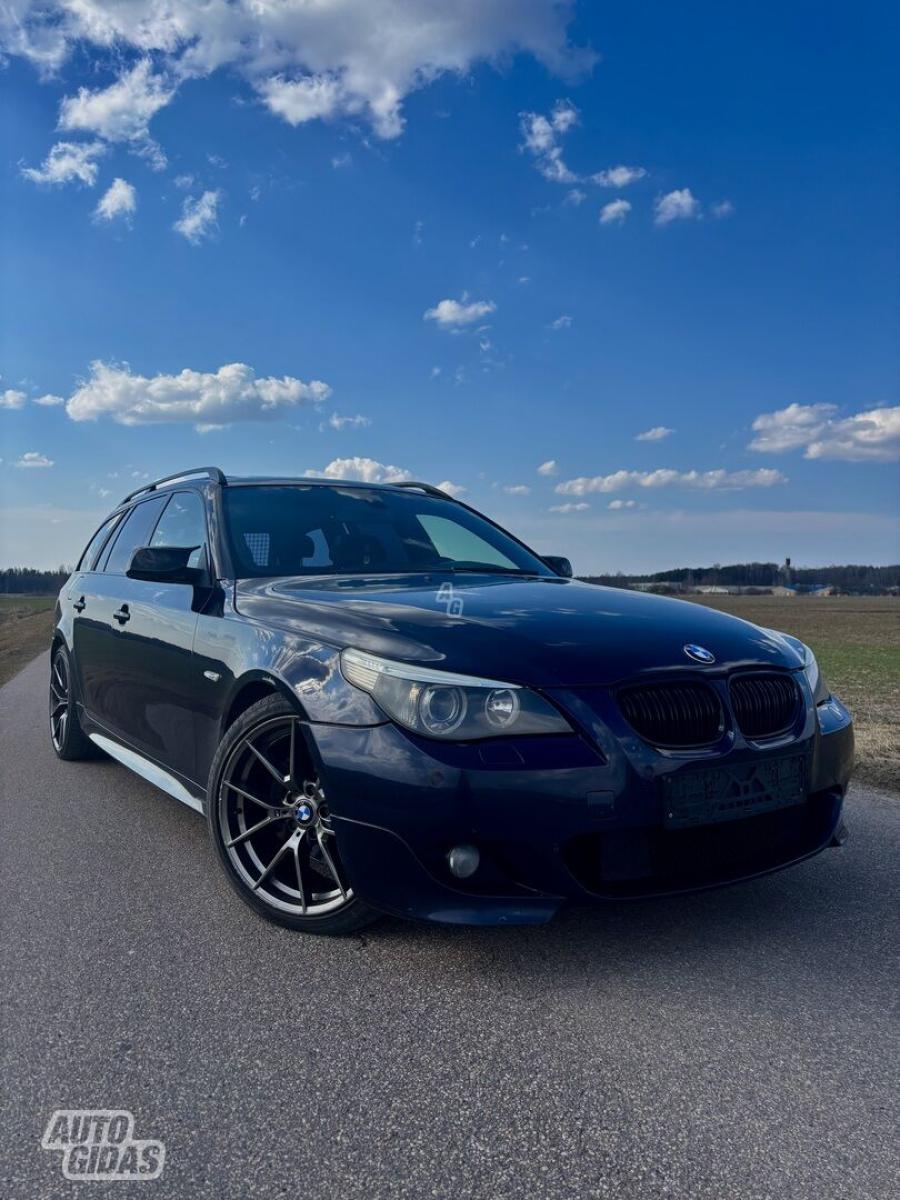 Zils BMW 530 2005 Vievis, ar dzinēja tilpumu 3.00 L un nobraukumu 365 tūkst. km par 4000 €, foto 1 vietnē AUTOMOTO.COM.LV