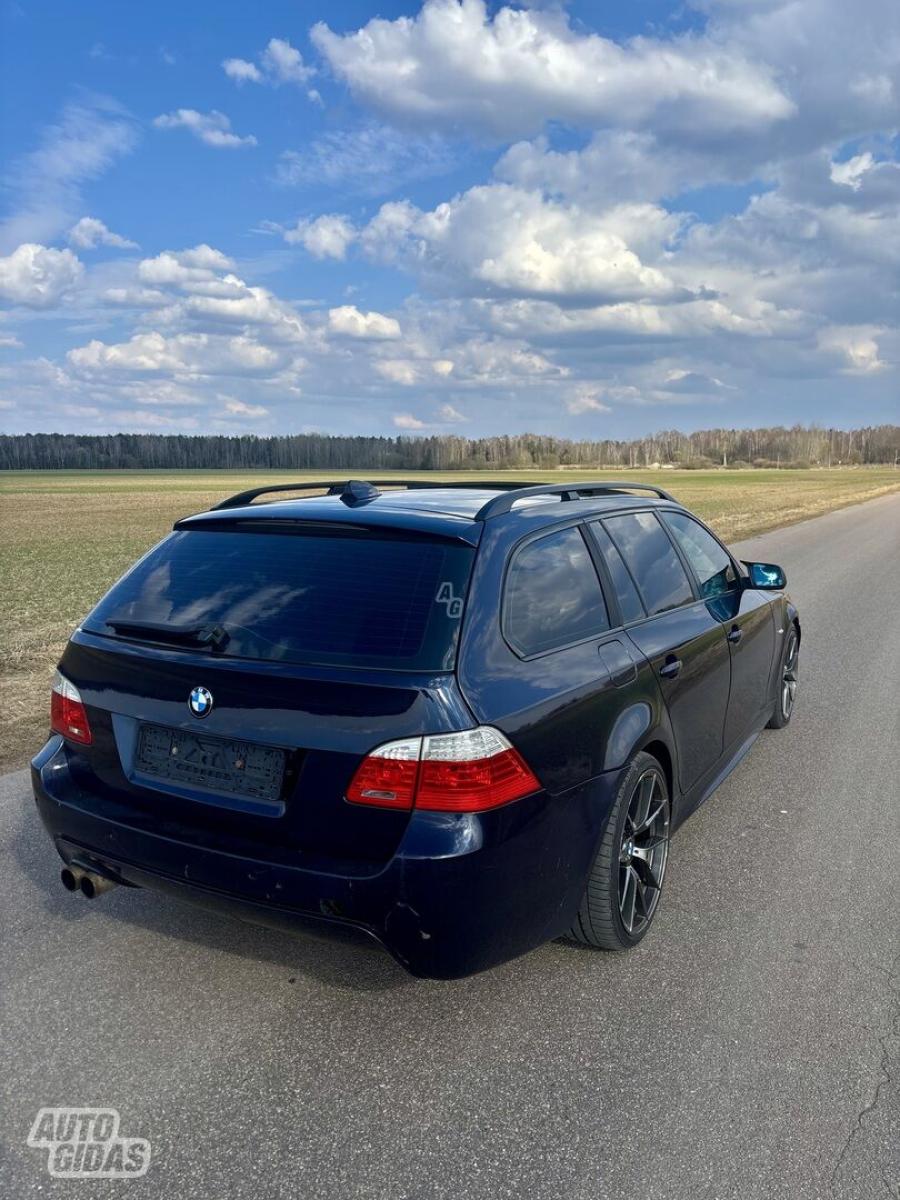 Zils BMW 530 2005 Vievis, ar dzinēja tilpumu 3.00 L un nobraukumu 365 tūkst. km par 4000 €, foto 7 vietnē AUTOMOTO.COM.LV